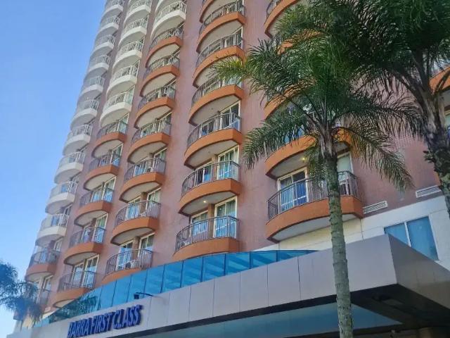 Flat para Venda em Rio de Janeiro/RJ Barra da Tijuca 2 Quartos