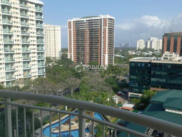 Flat para Venda em Rio de Janeiro/RJ Barra da Tijuca 2 Quartos