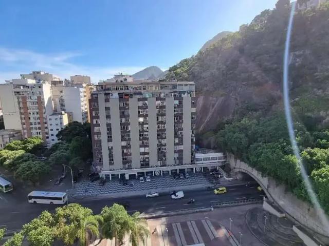 Flat para Venda em Rio de Janeiro/RJ Copacabana 2 Quartos