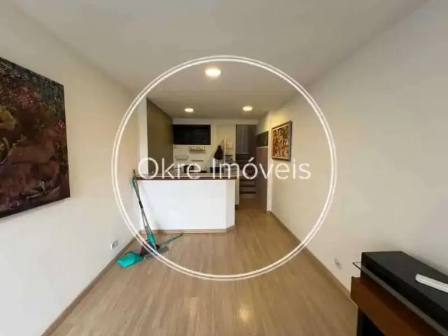 Flat para Venda em Rio de Janeiro/RJ Flamengo 2 Quartos