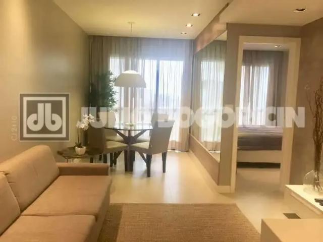 Flat para Venda em Rio de Janeiro/RJ Ipanema 2 Quartos