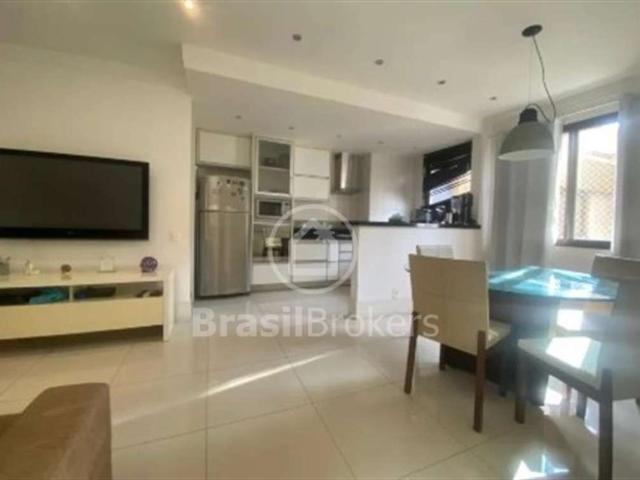Flat para Venda em Rio de Janeiro/RJ Ipanema 2 Quartos