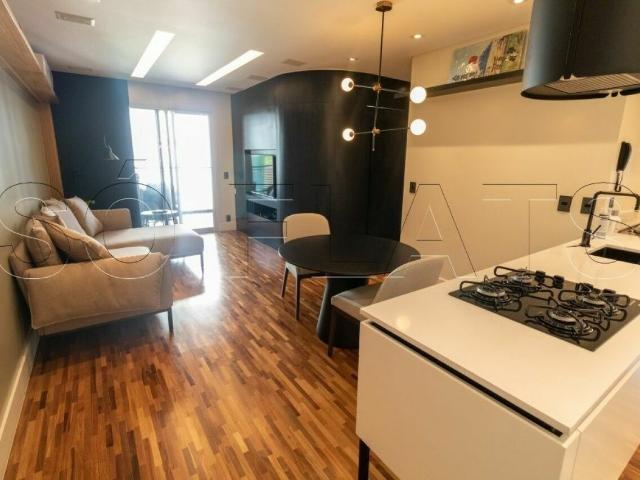 Flat para venda em Vila Nova Conceição em São Paulo São Paulo de 78.00m² com 1 Quarto, 1 Suíte e 2 Garagens