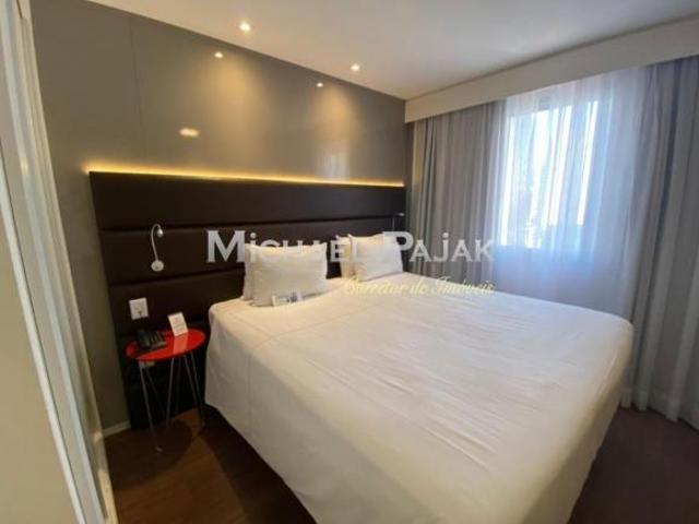 Flat para venda em Vila Olímpia com 1 quarto, sendo 1 suíte Michael Pajak 11 99996 4550