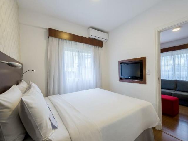 Flat para venda em Vila Olímpia em São Paulo São Paulo de 33.00m² com 1 Quarto, 1 Suíte e 1 Garagem