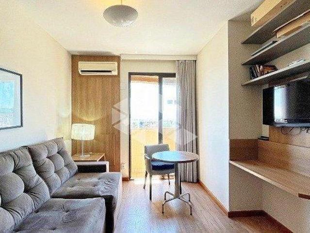 Flat para venda no Blue Tree Towers Millenium bairro Praia de Belas Porto Alegre RS