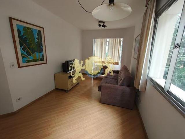 Flat para venda na Vila Nova Conceição Edifício Ambassador