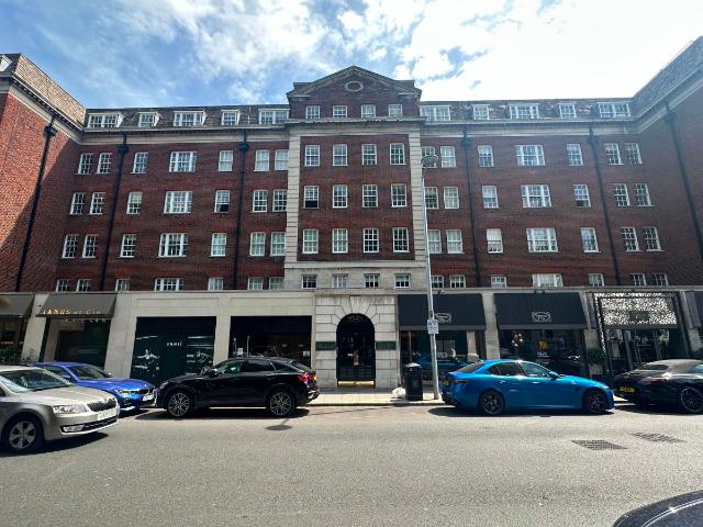 Flat, Pelham Court, Fulham Road, London SW3, 2 bed flat to rent, £4,550 pcm | PrimeLocation