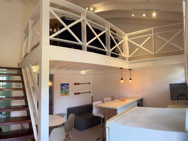 Flat Praia Maresias I Duplex 150 metros da praia / Whatsapp 11 98335 0025