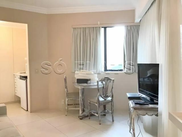 Flat Radisson Oscar Freire disponível para locação com 32m² e 01 vaga de garagem