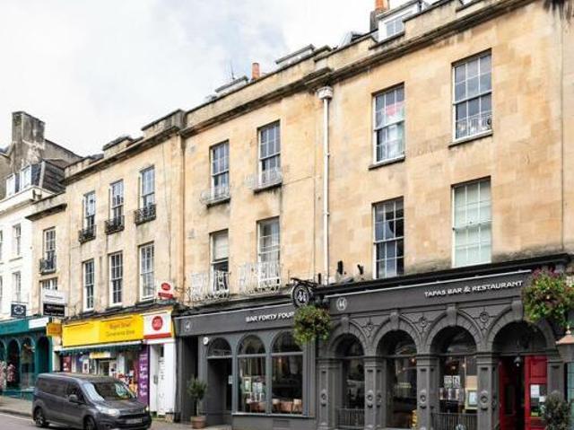 Flat,regent Street, 2 Bedroom Flat