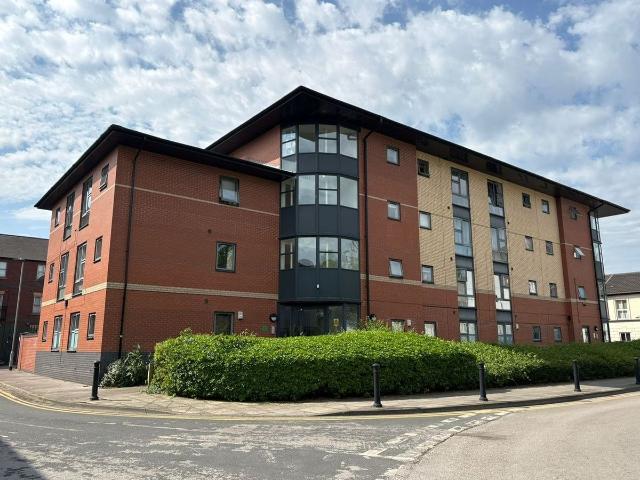 Flat, Reed Street, Hull HU2, 1 bed flat to rent, £550 pcm | PrimeLocation