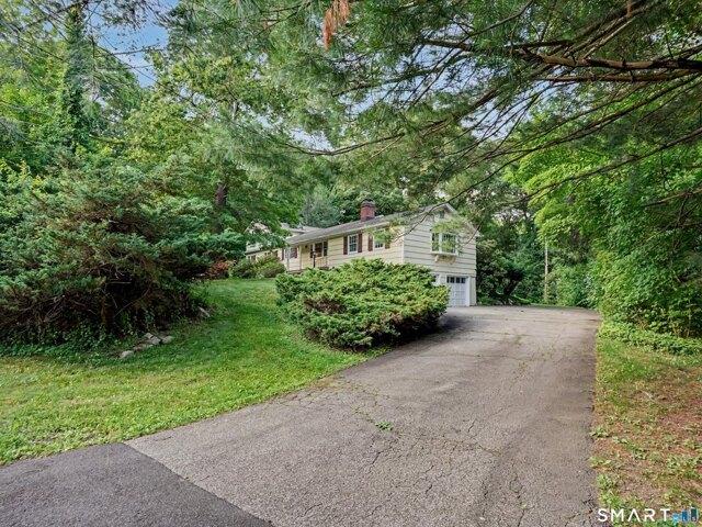Flat Rock Dr, Ridgefield, Home For Sale