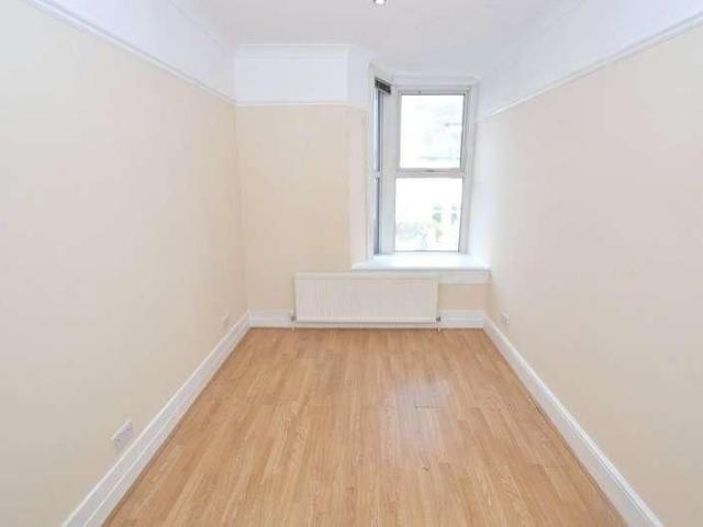Flat, Sydenham Road, London, SE26