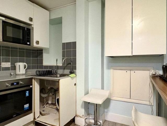 Flat share to rent