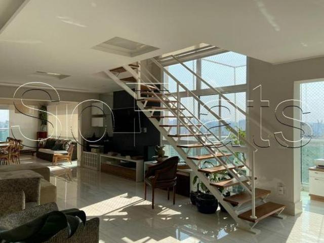 Flat Sky Campo Belo Apartamento cobertura Duplex com 171m², 2 dorms e 3 vagas de garagem