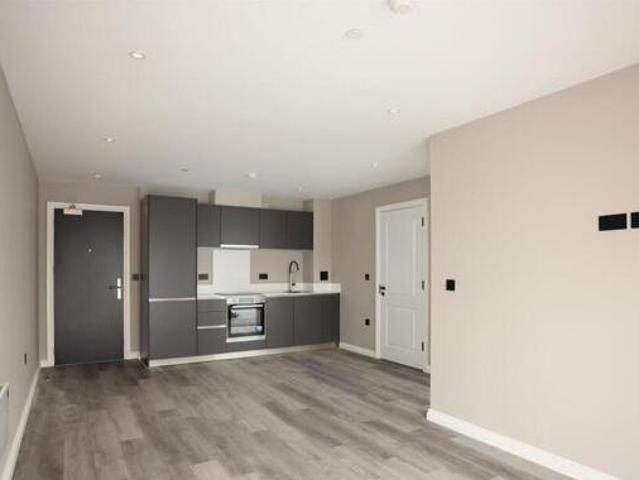 Flat,springwell Gardens, 1 Bedroom Apartment