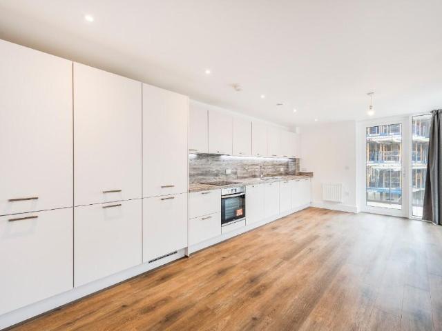 Flat Type C01 2B4P at Howard Court. 2 bed apartment to rent £1,680 pcm £388 pw