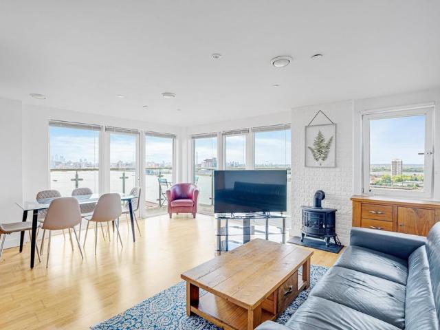 Flat To Let