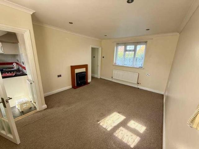 Flat To Let High Halden, TN26