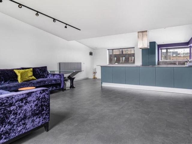 Flat To Let in Cambridge, CB1