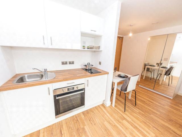 Flat to let in Liverpool