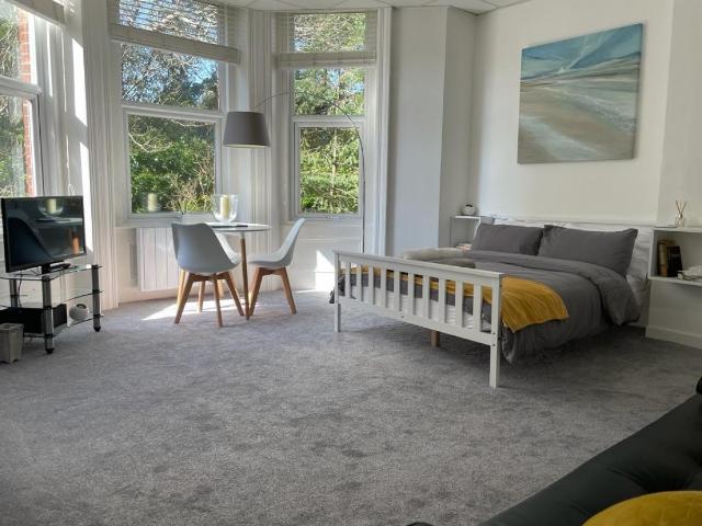 Flat To Rent