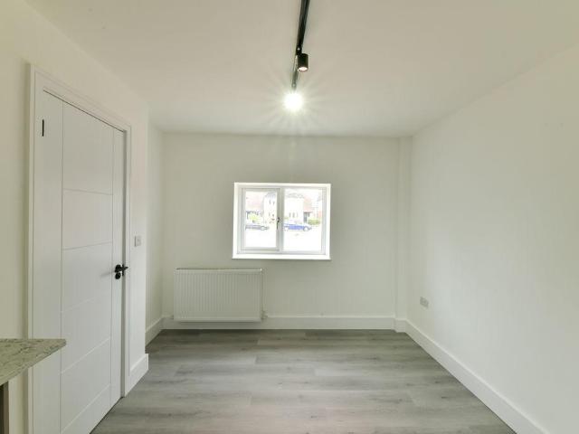 Flat to rent