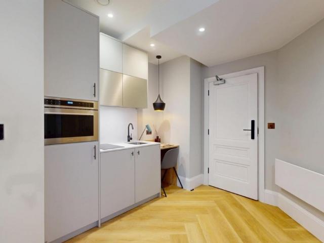 Flat To Rent