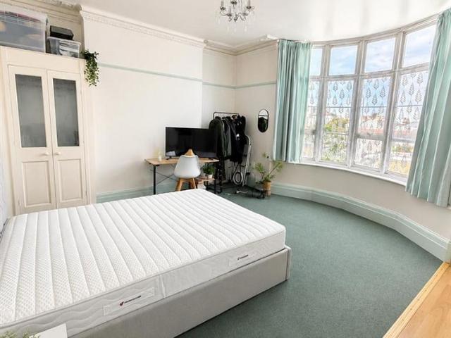 Flat to rent