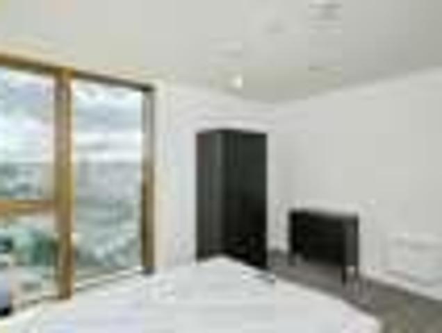 Flat to Rent: 40 South Central, B5