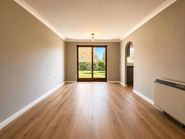 Flat to rent