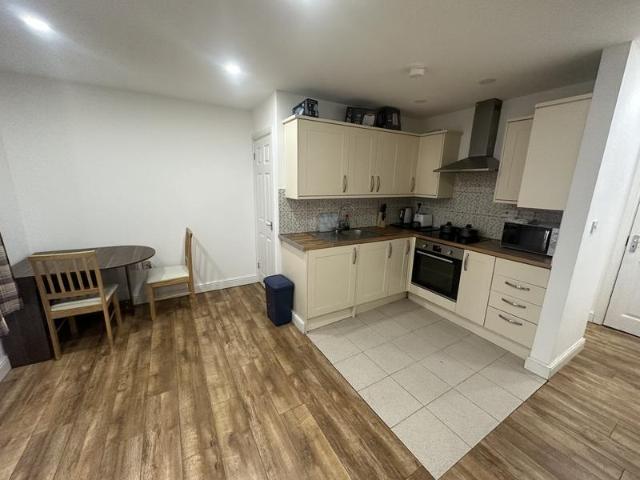 Flat to rent