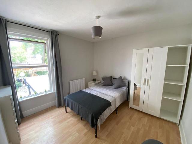 Flat to rent