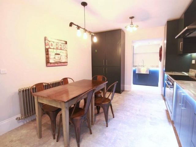 Flat to Rent