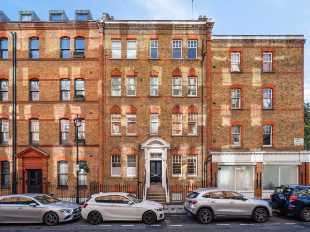 Flat To Rent at 10 Malvern House, Fitzrovia, W1W 7AB 00011289