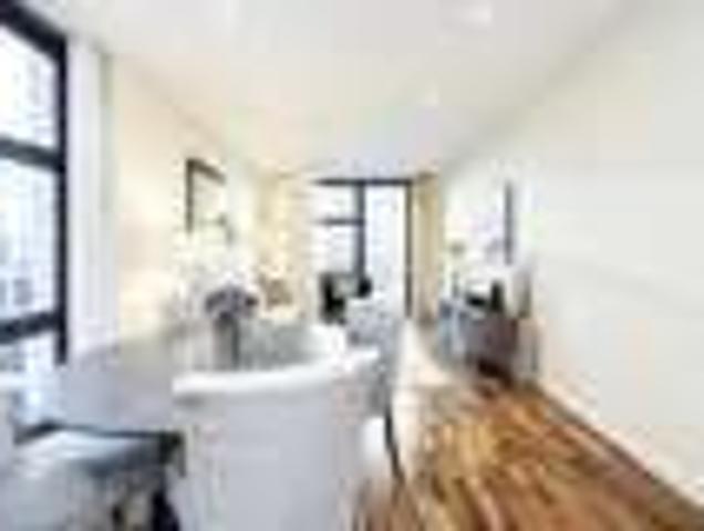 Flat to Rent: Discovery Dock Apartments West, E14