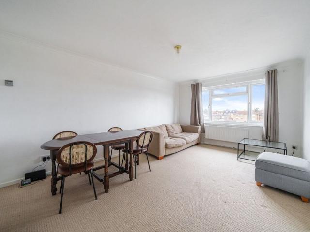 Flat to rent Hatherley Road, Sidcup, DA14