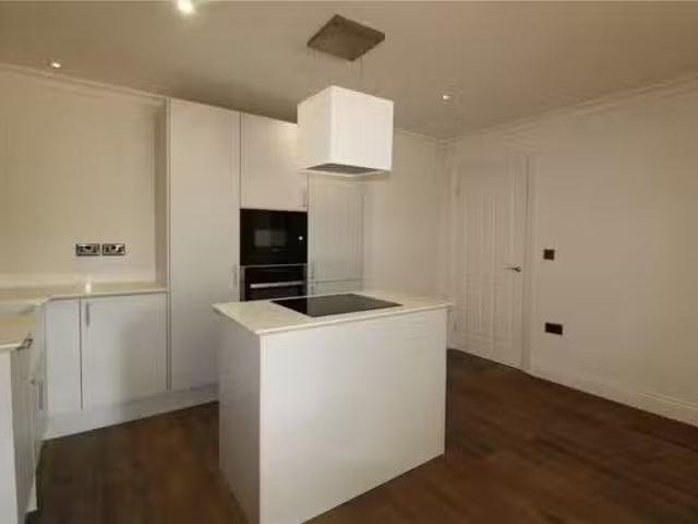 Flat to rent in Canning Road, Croydon CR0