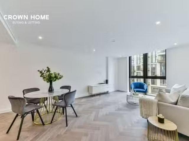 Flat to rent in Cashmere Wharf, 23 Gauging Square E1W