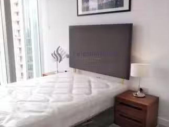 Flat to rent in Alie Street, London E1