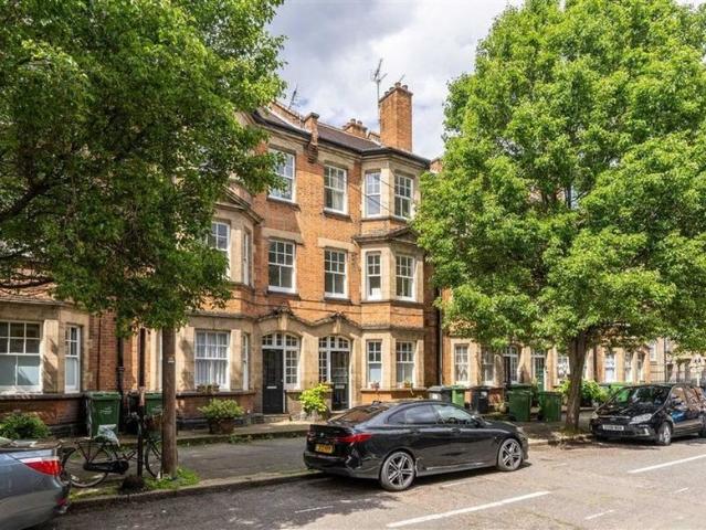 Flat to rent in Aquinas Street, London, SE1 Ref 226313