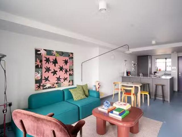 Flat to rent in Balfron Tower, 7 St Leonards Road, London E14