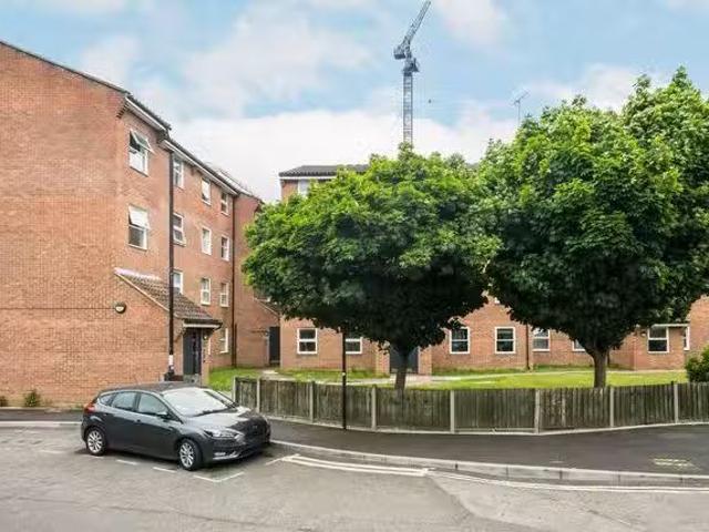 Flat to rent in Barker Drive, Camden NW1