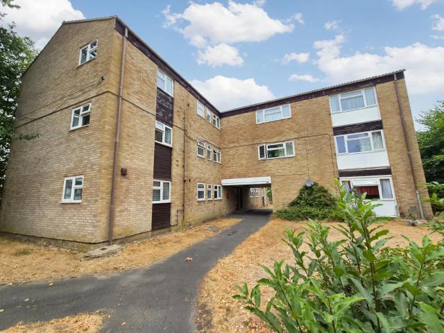 Flat to Rent in Bracknell Naseby BRL260149