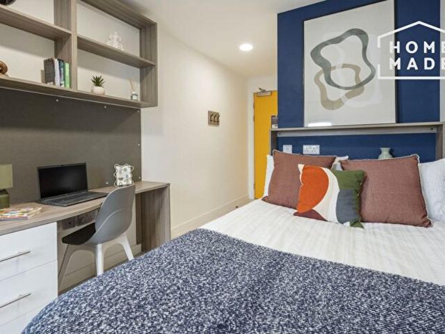 Flat To Rent In Foundry Courtyard, G4