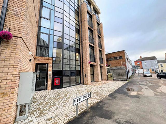 Flat To Rent In Fleet Court, LE1