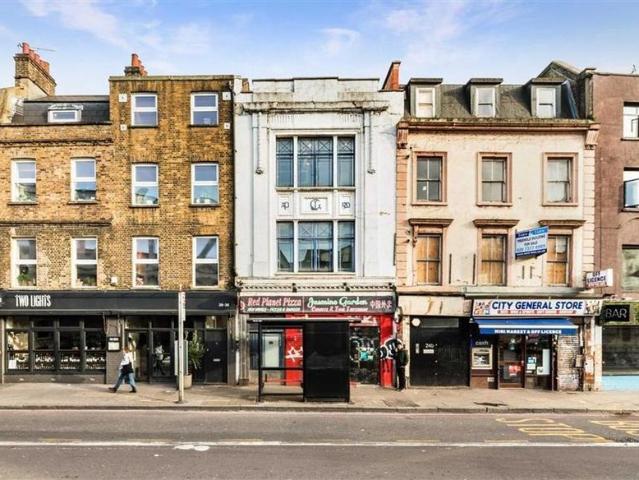 Flat to rent in Kingsland Road, London, E2 Ref 226435