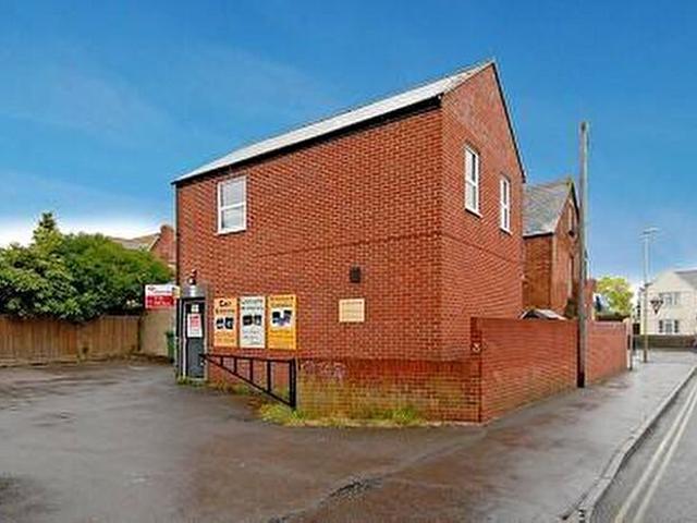 Flat To Rent In Hollow Way, Cowley, Oxford, OX4