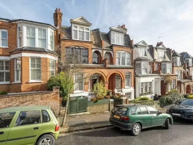 Flat to rent in Hillfield Park, London, N10 Ref 232734